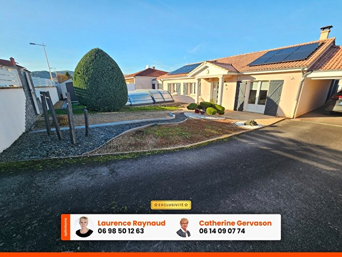 Maison à vendre - Les Martres-de-Veyre - 6 pièces - 4 chambres