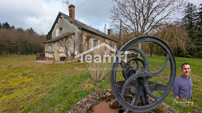 Maison à vendre - Sully-la-Chapelle - 5 pièces - 4 chambres