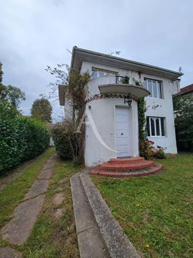 Maison à vendre - Gelos - 6 pièces - 5 chambres