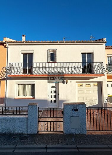 Maison à vendre - Toulouges - 5 pièces - 4 chambres