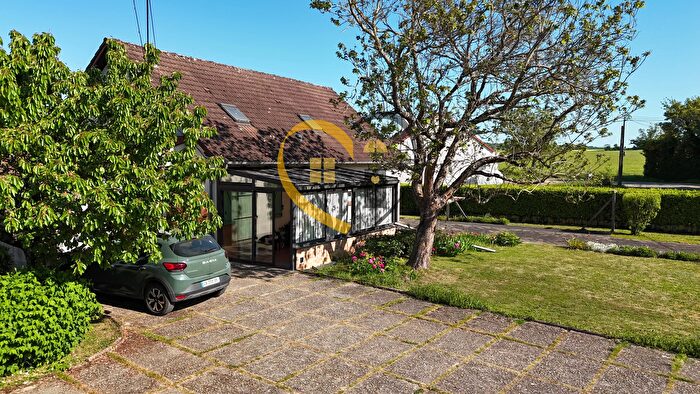 Maison 6 pièces à vendre à Saint-Martin-d'Auxigny