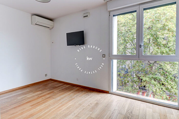 Appartement à vendre - Clichy, Centre-ville - 2 pièces - 1 chambre