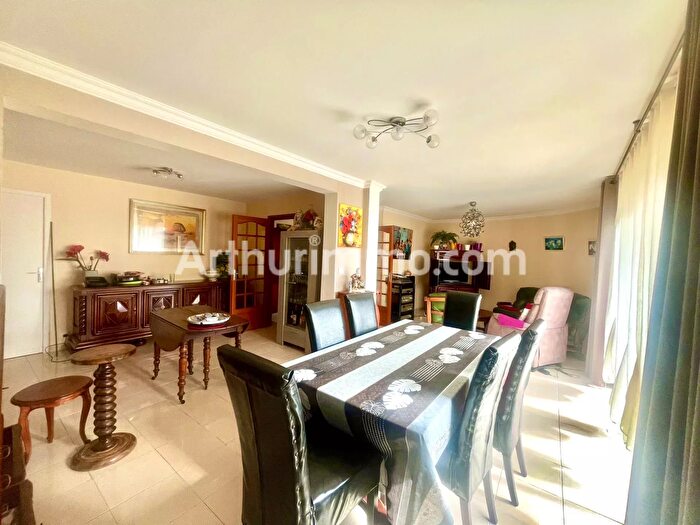 Appartement à vendre - Béziers, Champ de Mars - 4 pièces - 3 chambres