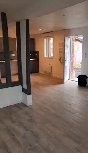 Maison à louer - Poses - 4 pièces - 3 chambres