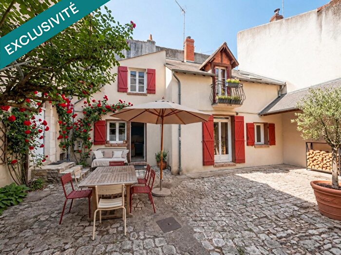 Orléans, Gare : Appartement 4 pièces à vendre
