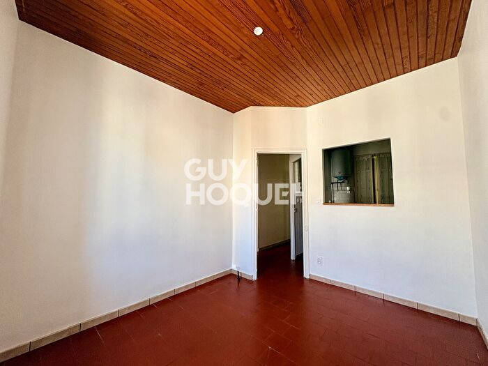 Elne : Appartement 2 pièces à louer