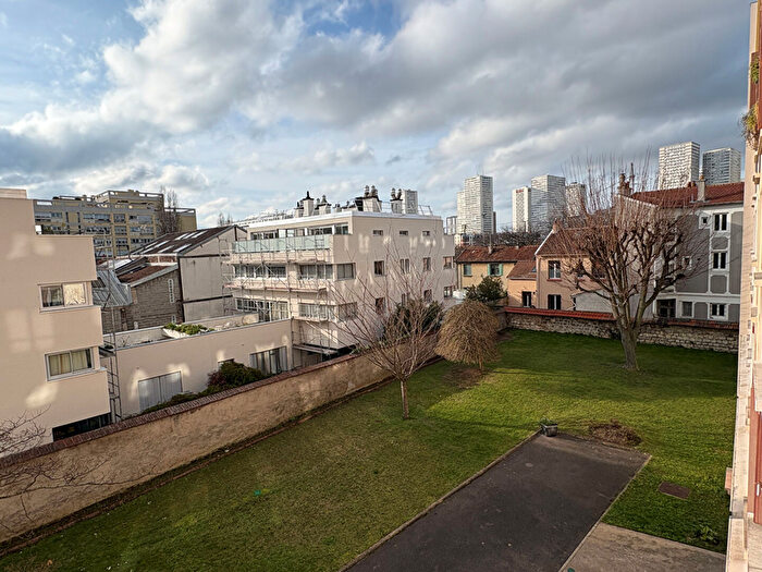 Appartement à vendre - Ivry-sur-Seine, Petit Ivry - 3 pièces - 2 chambres