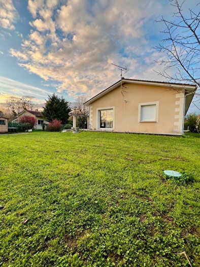 Maison à vendre - Saint-Denis-de-Pile - 6 pièces - 4 chambres