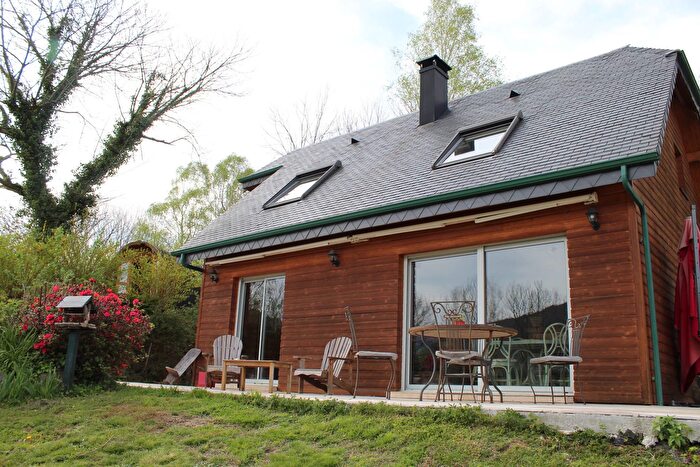 Maison à vendre - Oloron-Sainte-Marie - 4 pièces - 3 chambres