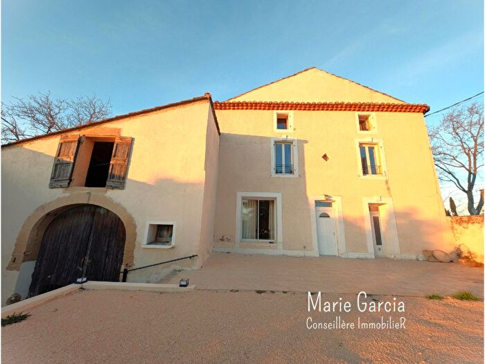 Maison à vendre - Castillon-du-Gard - 5 pièces - 4 chambres