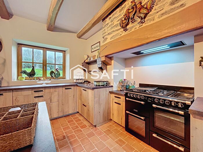 Maison à vendre - Combrit - 13 pièces - 11 chambres