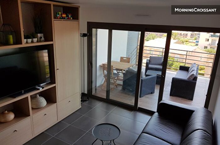 Appartement 2 pièces à louer - Antibes, Rastines, Super Antibes, Laval, La Fontonne
