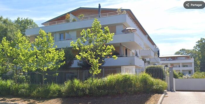 Appartement 4 pièces à Saint-Ouen-l'Aumône, Eglise, à vendre