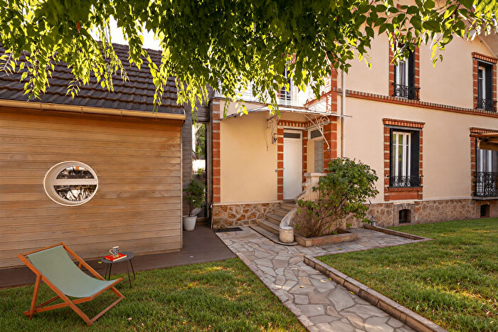 Maison 8 pièces à vendre à Sartrouville, La Vaudoire Centre-ville