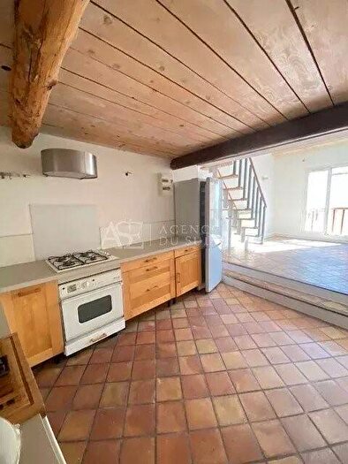 Appartement à louer - Vauvenargues - 4 pièces - 2 chambres