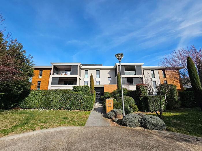 Appartement à vendre - Aix-en-Provence, Pont de lArc - 4 pièces - 3 chambres