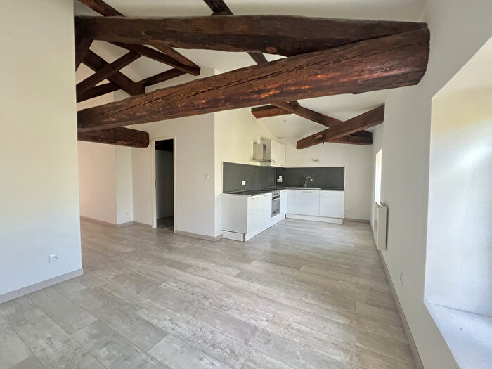 Appartement 3 pièces à Saint-Symphorien-d'Ozon, à louer