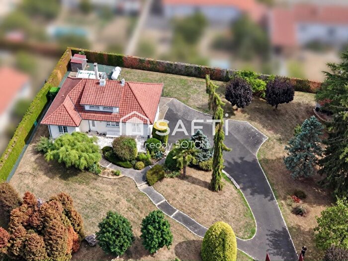 Moncoutant : Maison 4 pièces à vendre