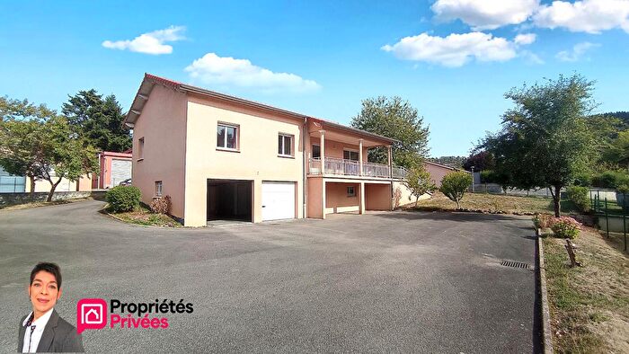 Maison 5 pièces à vendre à Bourg-de-Thizy