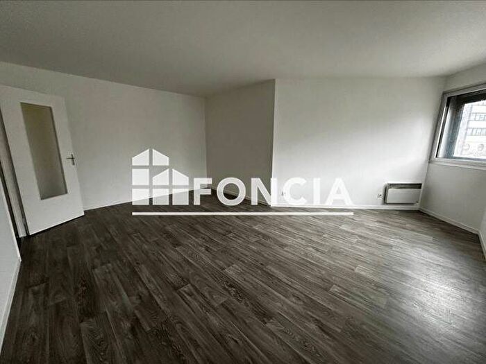 Appartement à louer - Saint Clément-Jardin des Plantes-Grammont, Rouen - 2 pièces - 1 chambre