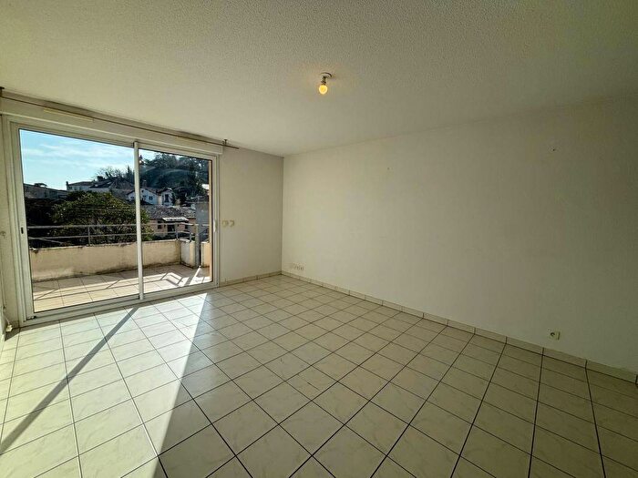 Appartement à louer - Rive Gauche, Aire-sur-lAdour - 3 pièces - 2 chambres