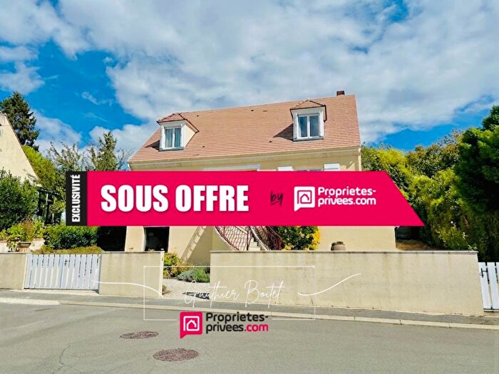 Coulommiers, Ville haute : Maison 6 pièces à vendre