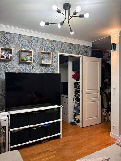 Appartement à louer - Châtillon - 2 pièces - 1 chambre