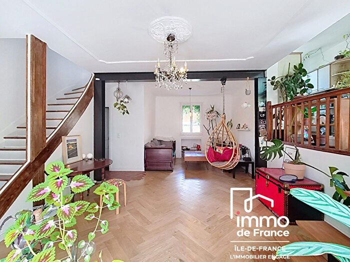 Villemomble, Centre-ville, Orangerie : Maison 4 pièces à vendre
