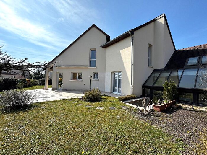 Ahuy : Maison 6 pièces à vendre