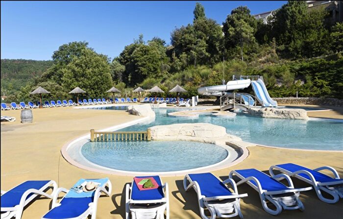 Maison à vendre - Salavas - 4 pièces - 3 chambres