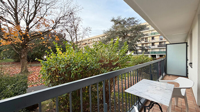 Appartement à vendre - Corbeil-Essonnes, Montconseil - 3 pièces - 2 chambres