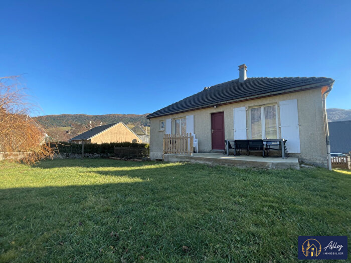 Maison à vendre - Le Claux - 5 pièces - 4 chambres