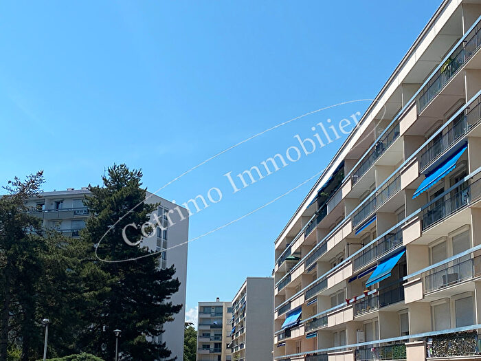 Appartement 3 pièces à Lyon 8ème, La Plaine, Santy, à vendre