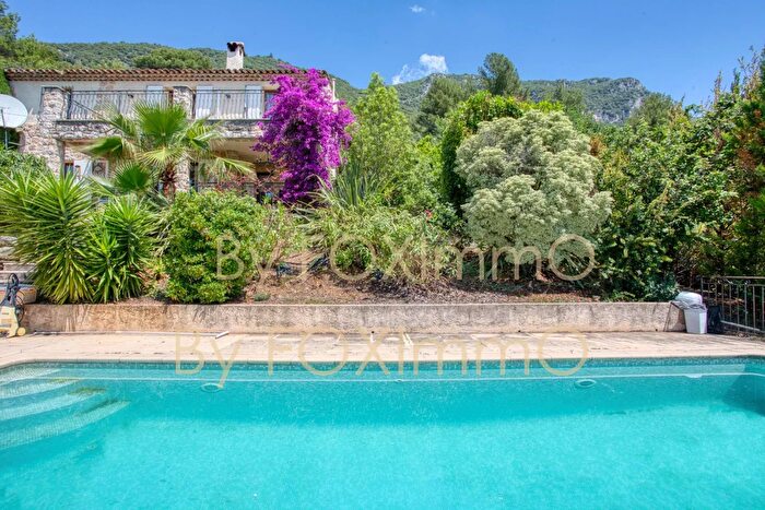 Maison 5 pièces à Tourrettes-sur-Loup, à vendre