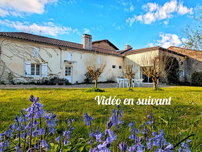 Maison à vendre - Langon - 4 pièces - 3 chambres