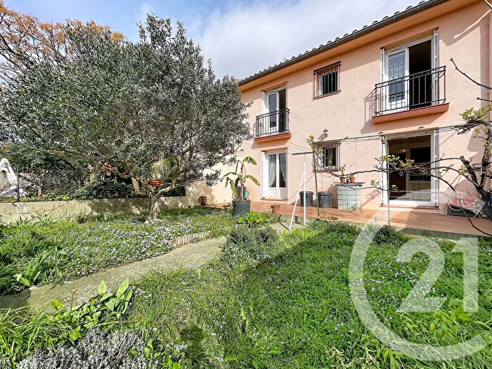 Maison à vendre - Saint-Estève - 5 pièces - 4 chambres