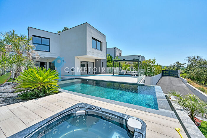 Maison à vendre - Saint-Gély-du-Fesc - 6 pièces - 5 chambres