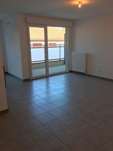 Appartement à louer - Bourgoin-Jallieu, Champaret, Boussieu - 3 pièces - 2 chambres