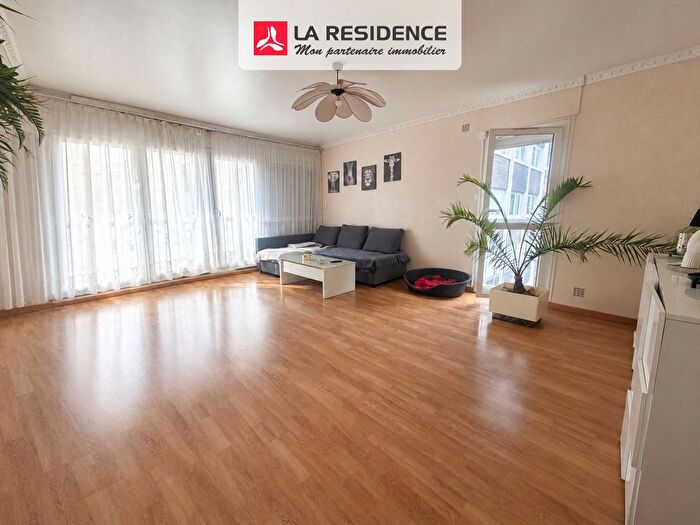 Vélizy-Villacoublay, Golf : Appartement 3 pièces à louer