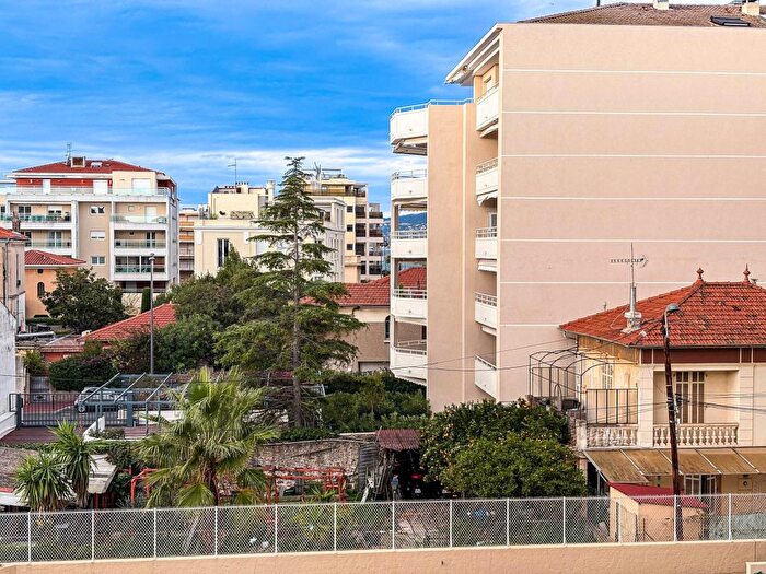 Appartement 1 pièce à Cannes, Pointe Croisette, à vendre