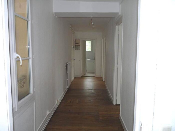 Appartement à louer - Louveciennes - 3 pièces - 2 chambres