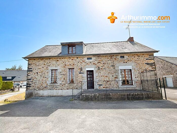 Maison 6 pièces à Vitré, Champ de Foire, à vendre