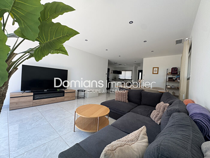 Maison à vendre - Thuir - 5 pièces - 4 chambres