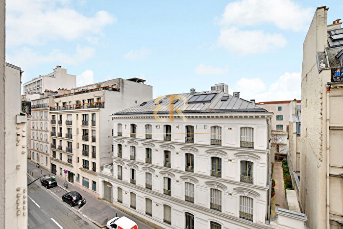 Appartement à vendre - Paris e , Porte de la Villette - 4 pièces - 3 chambres