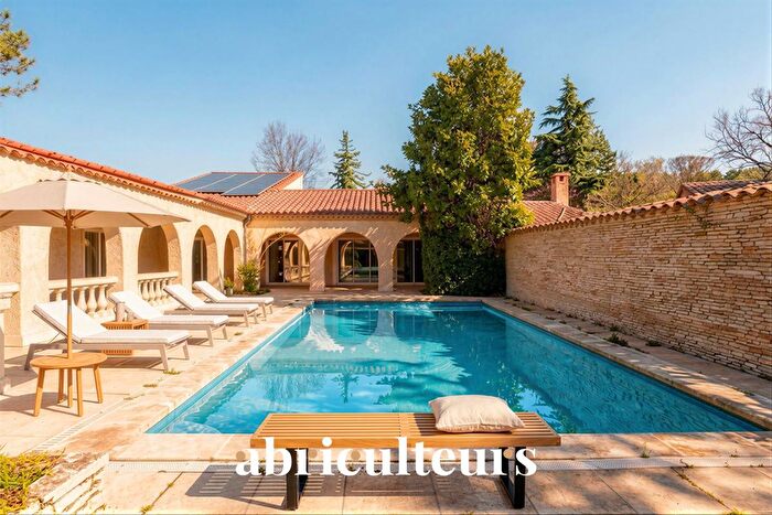 Maison à vendre - Fuveau - 6 pièces - 5 chambres