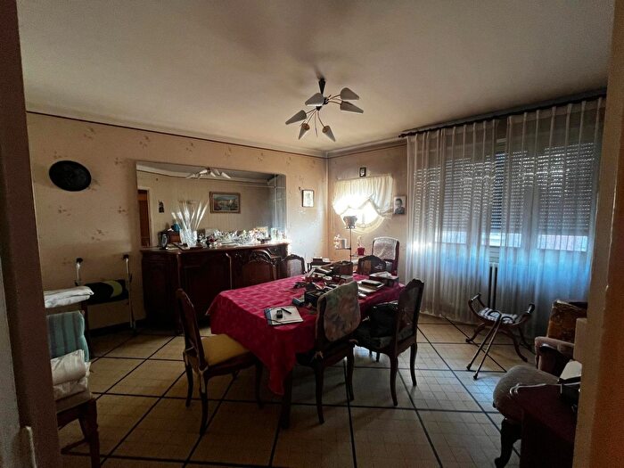 Appartement à vendre - Pont-de-Chéruy - 4 pièces - 3 chambres