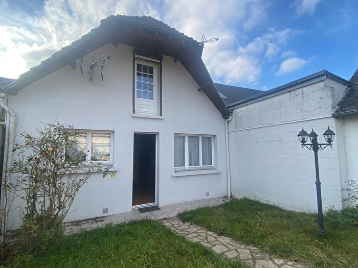 Maison à vendre - Senarpont - 3 pièces - 2 chambres