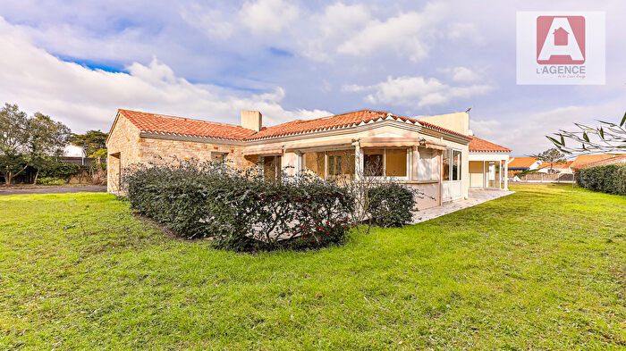 Maison à vendre - Saint-Hilaire-de-Riez, Mouettes, Becs, Pège, Demoiselles, Littoral, Le Both - 5 pièces - 4 chambres