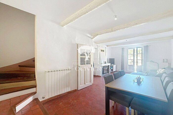 Appartement 5 pièces à Apt, à louer