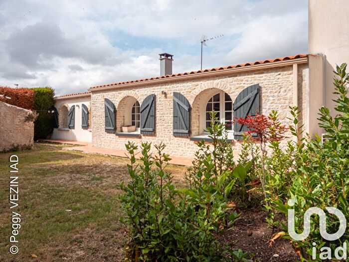 Maison à vendre - Sainte-Soulle - 5 pièces - 4 chambres